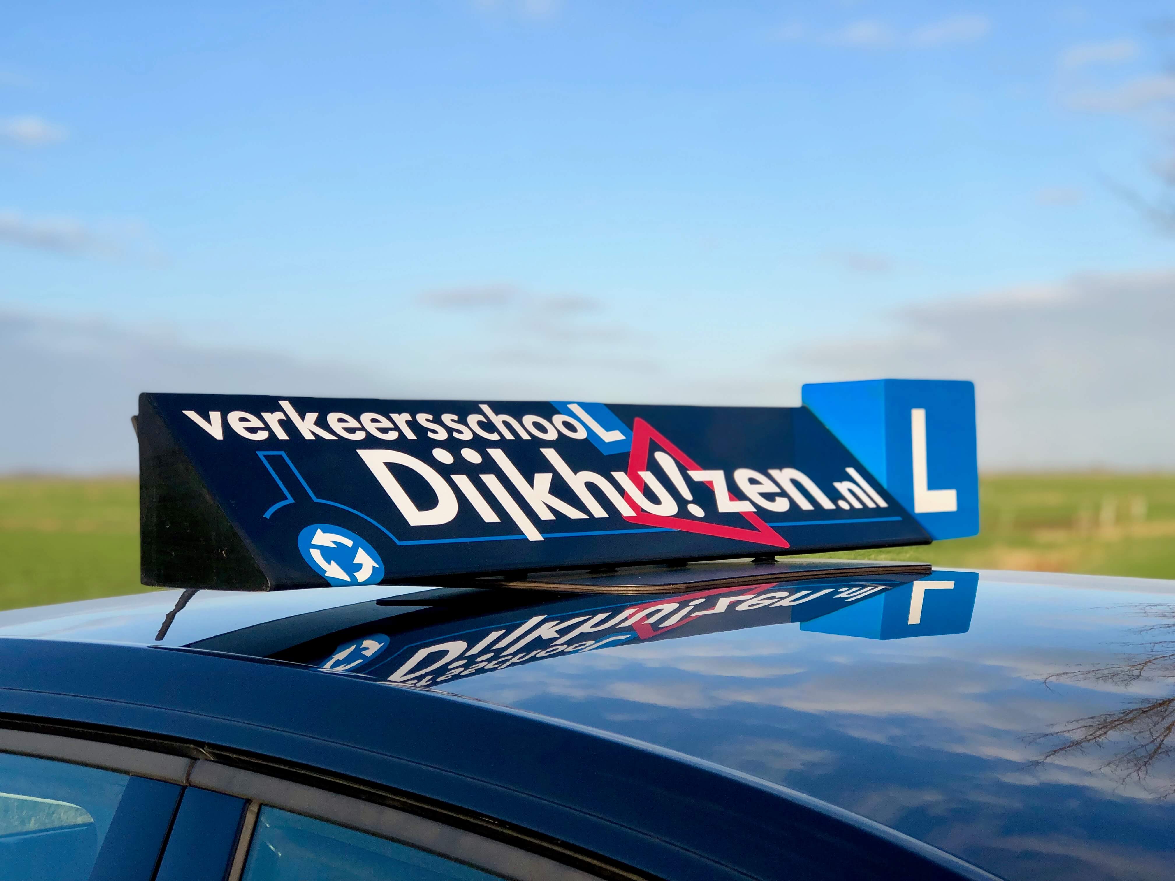 De beste rijschool om jouw rijbewijs te halen | Verkeersschool Dijkhuizen